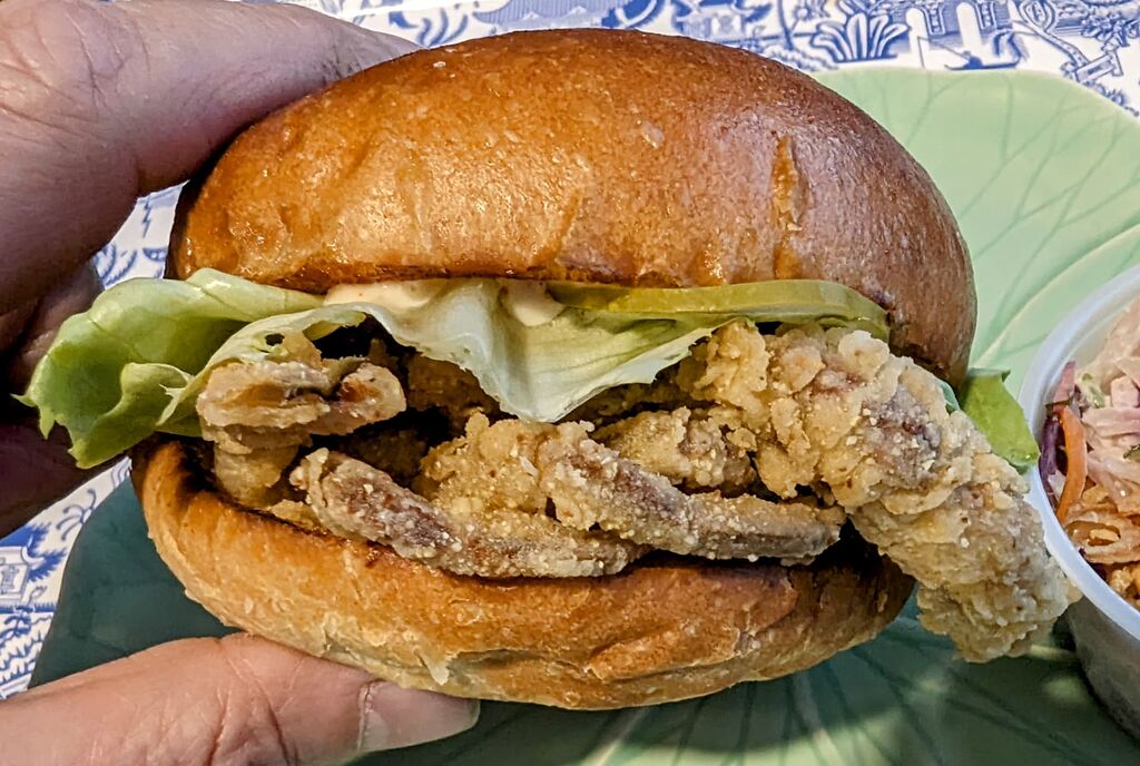 Honest Weight [The Junction, Toronto] - Ontario - Hungry Onion