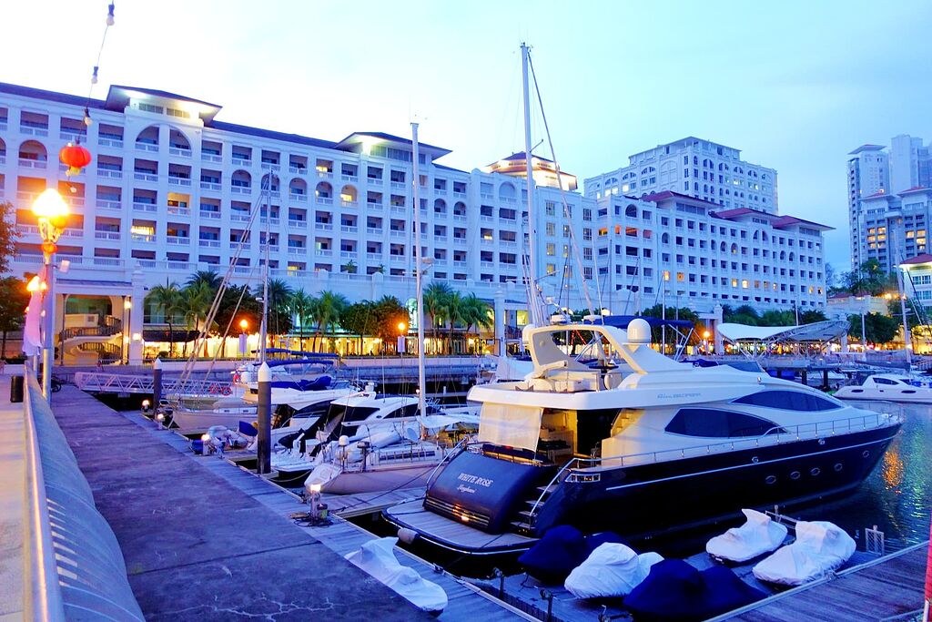 [Penang, Malaysia] Dinner at Blue Reef, Straits Quay - Asia Pacific ...