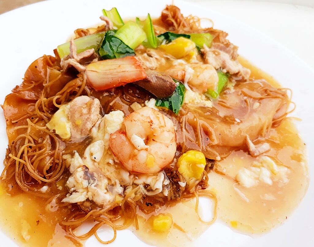 [Penang, Malaysia] "Sar Hor Fun" & "Yee Fu Mein" noodles from Bee Hooi ...