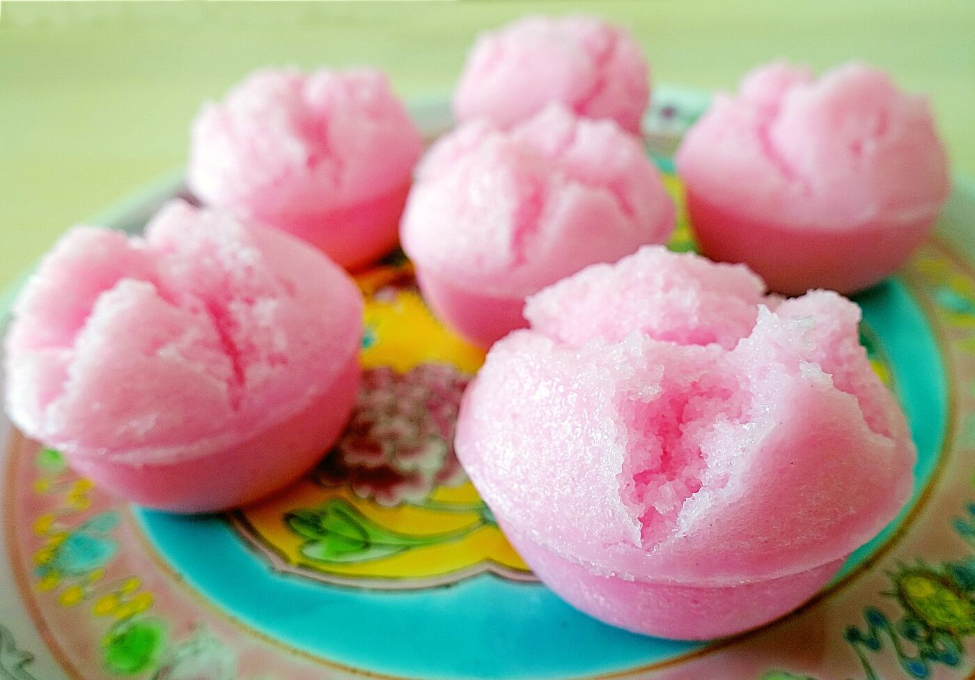 [Penang, Malaysia] "Huat kueh" from 𝗘𝗮𝘁𝗼𝗻, Batu Lanchang Road - Asia ...