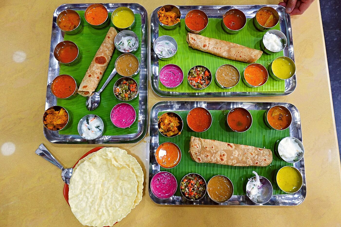 [Munnar, India] Vegetarian thali lunch set at Saravana Bhavan - Asia ...