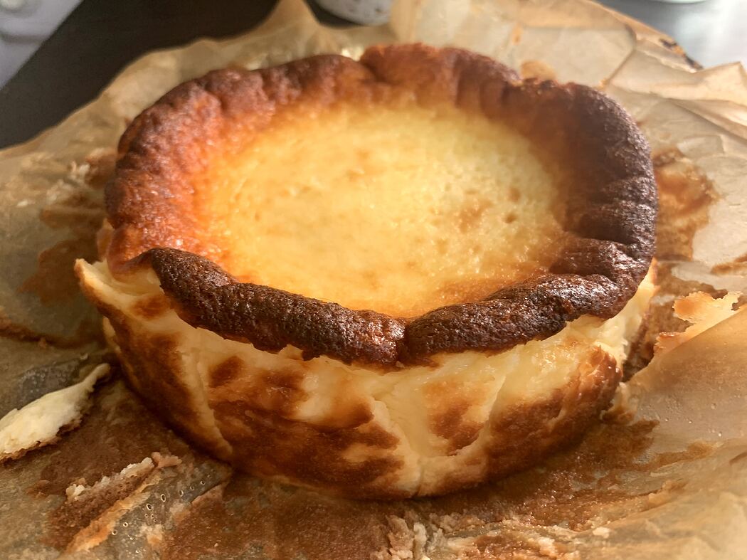 Japanese Basque Cheesecake - Baking, Sweets - Hungry Onion