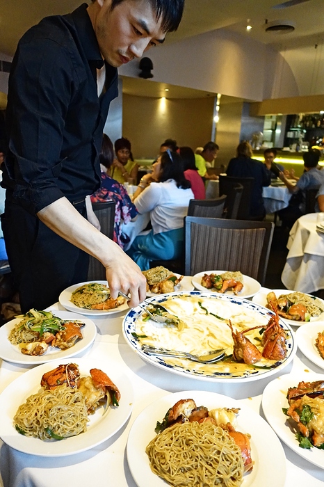 [London] Lobster Noodles at the Mandarin Kitchen, Queensway - U.K ...