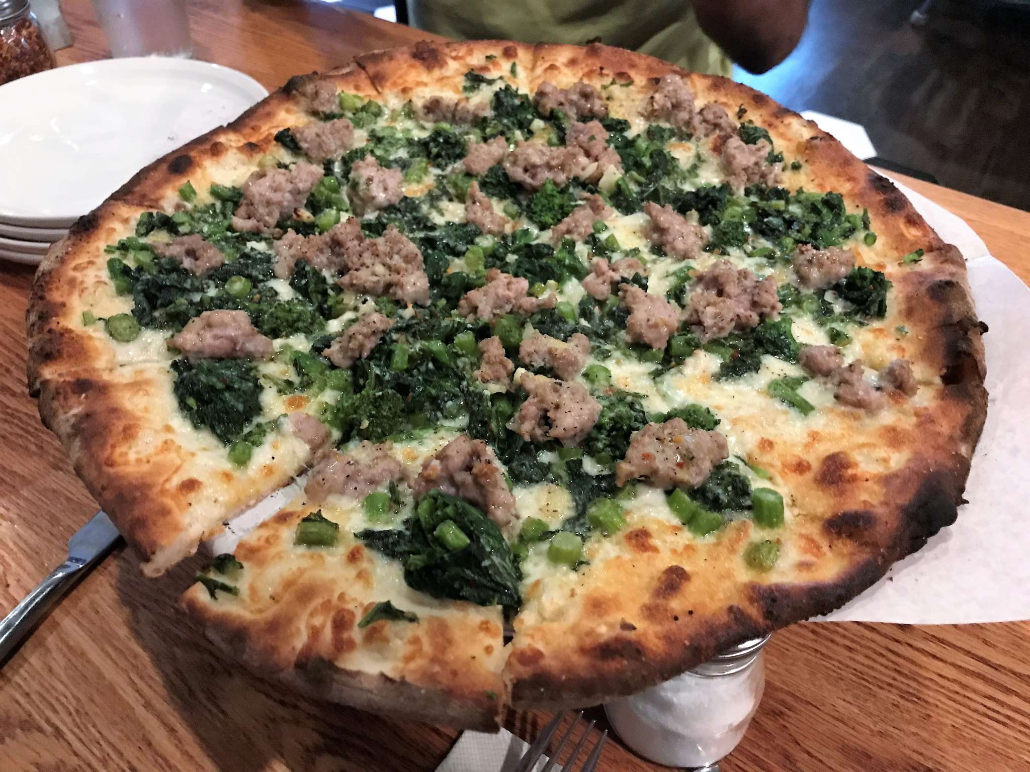 New Haven Pizza - New York, Connecticut - Hungry Onion