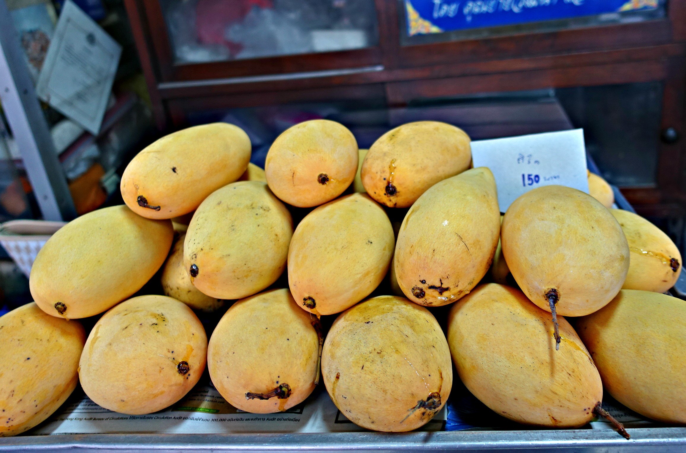 [Bangkok] Khao niew moon (sticky rice with coconut creme) from Sor ...